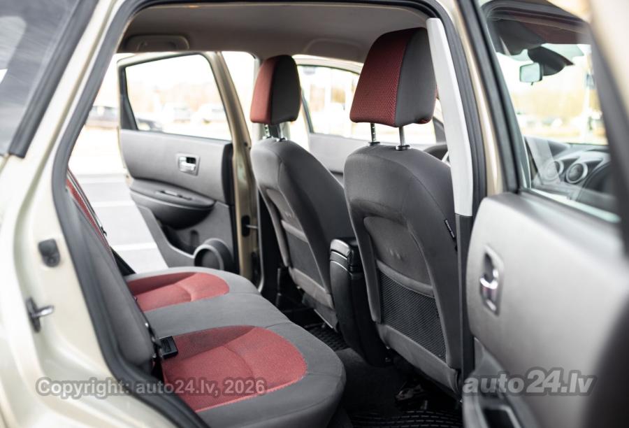 Dzeltens Nissan Qashqai 2007 Tallina, ar dzinēja tilpumu 2.00 L un nobraukumu 254 tūkst. km par 2999 €, foto 12 vietnē AUTOMOTO.COM.LV