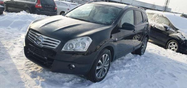 Black Nissan qashqai+2 2009 in Kaunas, with an engine capacity of 2.00 L and mileage of 233 thousand km for 4850 €, photo 1 on AUTOMOTO.COM.LV