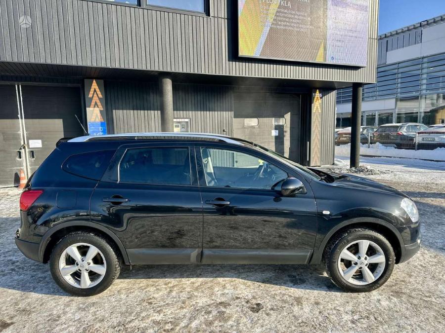 Melns Nissan qashqai+2 2009 Šauļi, ar dzinēja tilpumu 1.46 L un nobraukumu 250 tūkst. km par 4900 €, foto 5 vietnē AUTOMOTO.COM.LV
