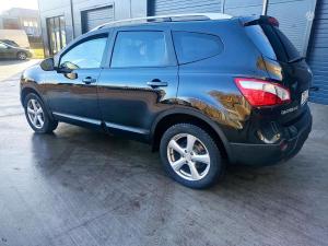 Melns Nissan qashqai+2 2010 Utena, ar dzinēja tilpumu 2.00 L un nobraukumu 177 tūkst. km par 5450 €, foto 18 vietnē AUTOMOTO.COM.LV