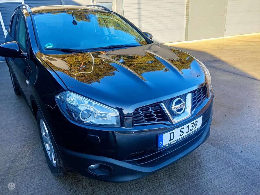 Melns Nissan qashqai+2 2010 Utena, ar dzinēja tilpumu 2.00 L un nobraukumu 177 tūkst. km par 5450 €, foto 24 vietnē AUTOMOTO.COM.LV
