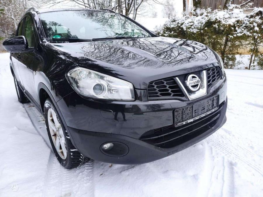 Melns Nissan qashqai+2 2010 Utena, ar dzinēja tilpumu 2.00 L un nobraukumu 176 tūkst. km par 5450 €, foto 1 vietnē AUTOMOTO.COM.LV