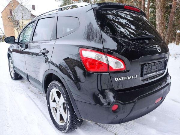 Black Nissan qashqai+2 2010 in Utena, with an engine capacity of 2.00 L and mileage of 176 thousand km for 5450 €, photo 4 on AUTOMOTO.COM.LV