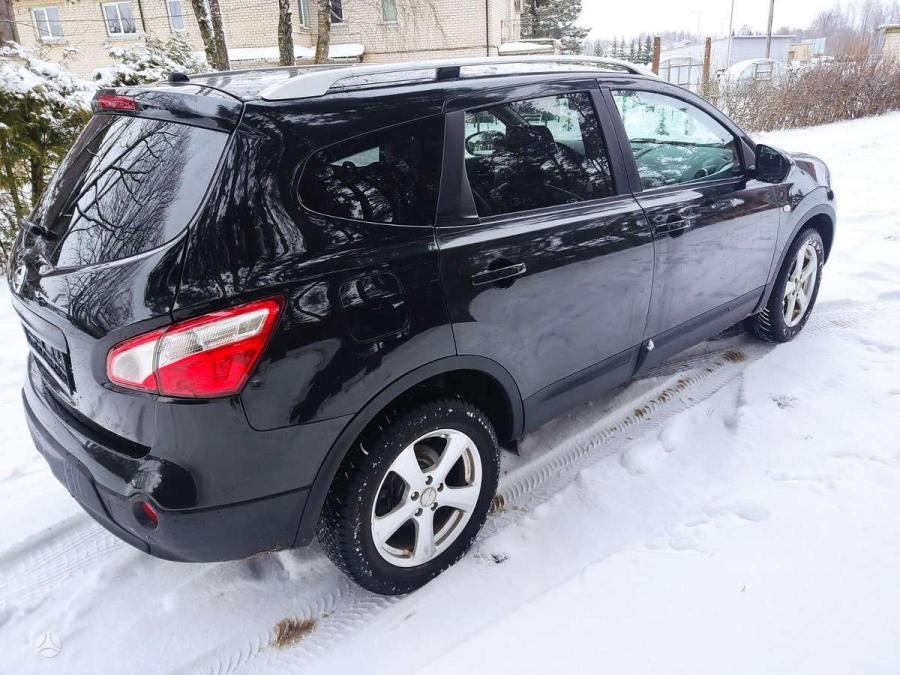 Melns Nissan qashqai+2 2010 Utena, ar dzinēja tilpumu 2.00 L un nobraukumu 176 tūkst. km par 5450 €, foto 7 vietnē AUTOMOTO.COM.LV