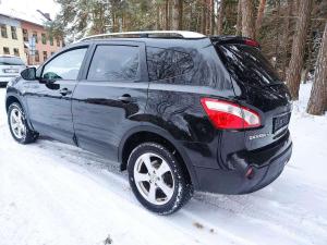 Melns Nissan qashqai+2 2010 Utena, ar dzinēja tilpumu 2.00 L un nobraukumu 176 tūkst. km par 5450 €, foto 13 vietnē AUTOMOTO.COM.LV