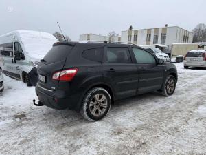 Melns Nissan qashqai+2 2010 Kauņa, ar dzinēja tilpumu 1.46 L un nobraukumu 221 tūkst. km par 3400 €, foto 4 vietnē AUTOMOTO.COM.LV