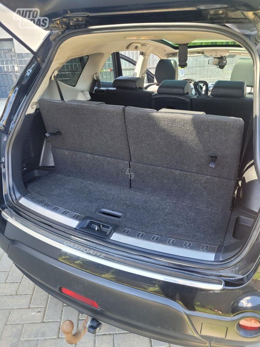 Black Nissan qashqai+2 2010 in Vilnius, with an engine capacity of 2.00 L and mileage of 322 thousand km for 4000 €, photo 17 on AUTOMOTO.COM.LV