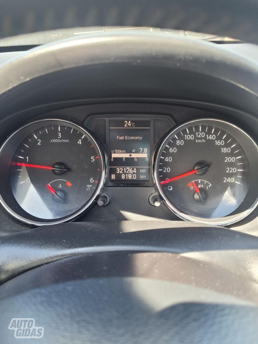 Black Nissan qashqai+2 2010 in Vilnius, with an engine capacity of 2.00 L and mileage of 322 thousand km for 4000 €, photo 19 on AUTOMOTO.COM.LV