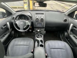 Black Nissan qashqai+2 2010 in Taurage, with an engine capacity of 1.46 L and mileage of 270 thousand km for 4500 €, photo 12 on AUTOMOTO.COM.LV