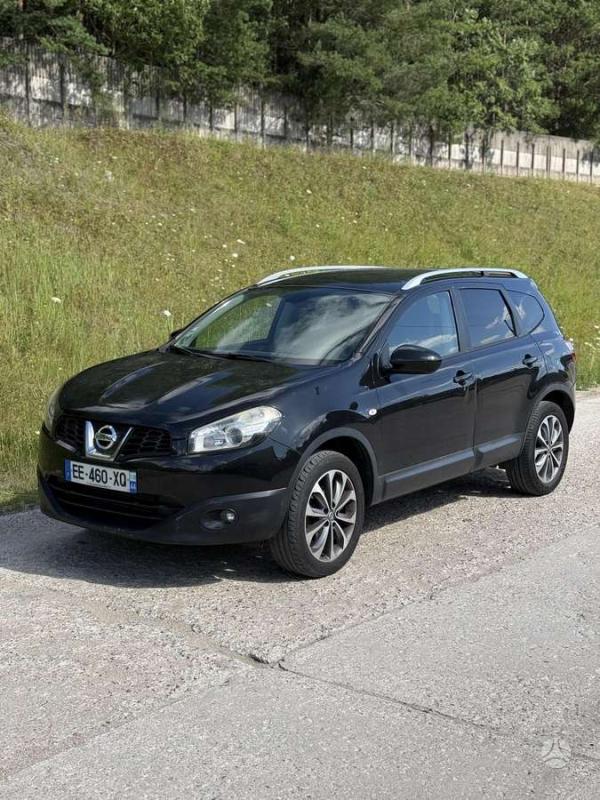 Melns Nissan qashqai+2 2010 Viļņa, ar dzinēja tilpumu 1.46 L un nobraukumu 290 tūkst. km par 4600 €, foto 1 vietnē AUTOMOTO.COM.LV