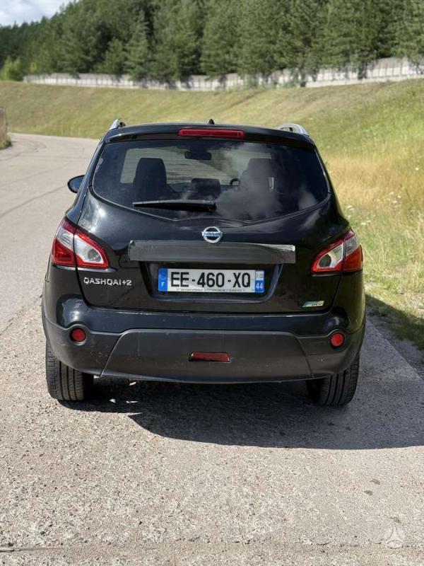 Melns Nissan qashqai+2 2010 Viļņa, ar dzinēja tilpumu 1.46 L un nobraukumu 290 tūkst. km par 4600 €, foto 5 vietnē AUTOMOTO.COM.LV
