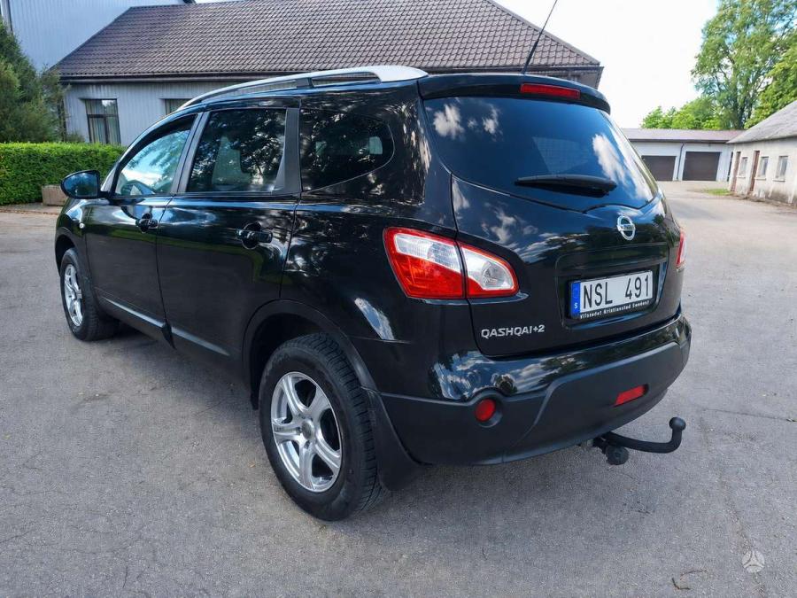 Melns Nissan qashqai+2 2011 Kelmė, ar dzinēja tilpumu 1.50 L un nobraukumu 279 tūkst. km par 4400 €, foto 5 vietnē AUTOMOTO.COM.LV
