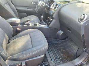 Melns Nissan qashqai+2 2011 Kelmė, ar dzinēja tilpumu 1.50 L un nobraukumu 279 tūkst. km par 4400 €, foto 9 vietnē AUTOMOTO.COM.LV