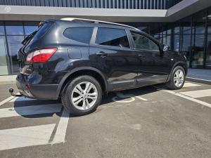Melns Nissan qashqai+2 2011 Kauņa, ar dzinēja tilpumu 2.00 L un nobraukumu 272 tūkst. km par 5650 €, foto 32 vietnē AUTOMOTO.COM.LV