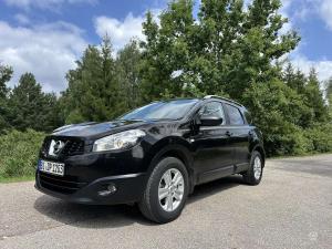 Black Nissan qashqai+2 2011 in Kaunas, with an engine capacity of 2.00 L and mileage of 197 thousand km for 4650 €, photo  on AUTOMOTO.COM.LV