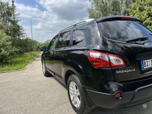 Black Nissan qashqai+2 2011 in Kaunas, with an engine capacity of 2.00 L and mileage of 197 thousand km for 4650 €, photo 12 on AUTOMOTO.COM.LV