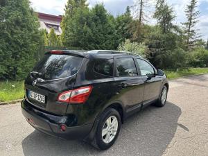 Black Nissan qashqai+2 2011 in Kaunas, with an engine capacity of 2.00 L and mileage of 197 thousand km for 4650 €, photo 19 on AUTOMOTO.COM.LV