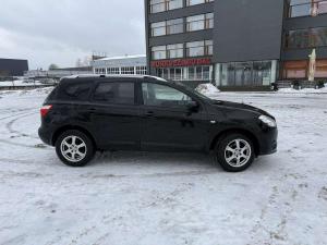 Black Nissan qashqai+2 2012 in Kaunas, with an engine capacity of 1.46 L and mileage of 211 thousand km for 5100 €, photo 4 on AUTOMOTO.COM.LV