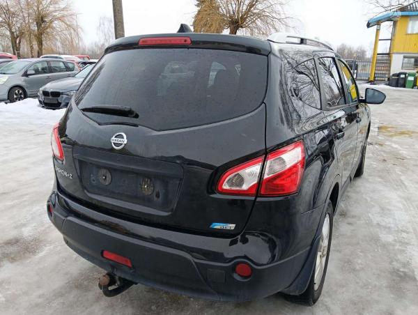 Melns Nissan qashqai+2 2012 Marijampole, ar dzinēja tilpumu 1.60 L un nobraukumu 292 tūkst. km par 3250 €, foto 8 vietnē AUTOMOTO.COM.LV