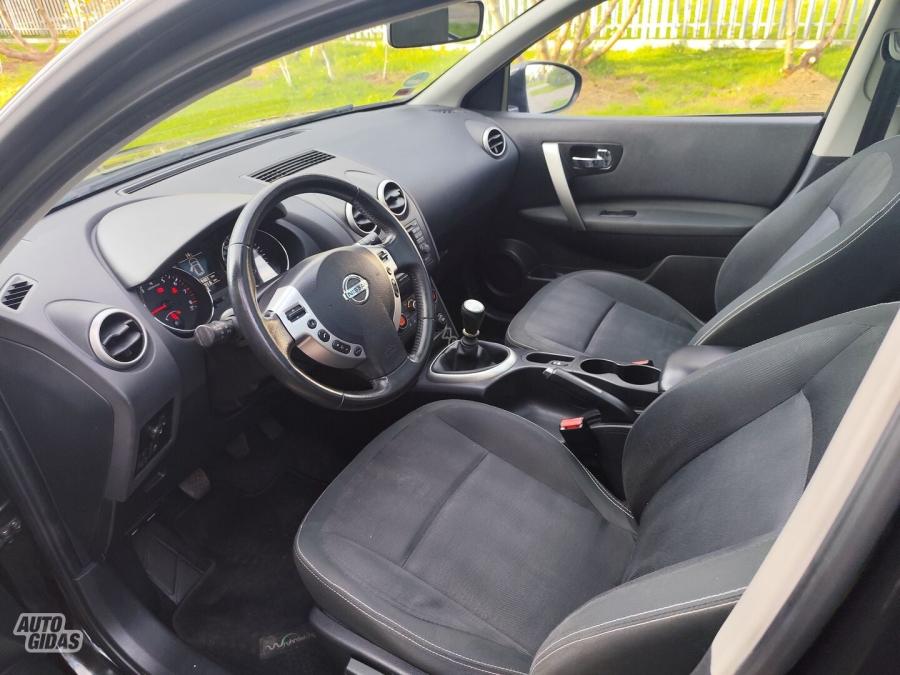 Melns Nissan qashqai+2 2012 Mažeikiai, ar dzinēja tilpumu 2.00 L un nobraukumu 234 tūkst. km par 6500 €, foto 11 vietnē AUTOMOTO.COM.LV