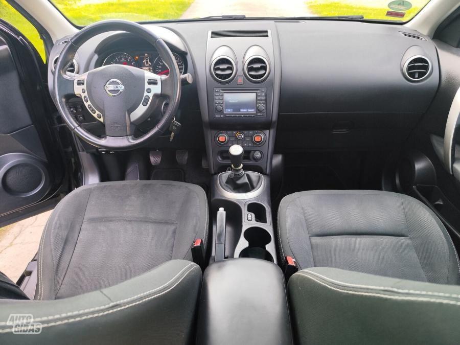 Melns Nissan qashqai+2 2012 Mažeikiai, ar dzinēja tilpumu 2.00 L un nobraukumu 234 tūkst. km par 6500 €, foto 12 vietnē AUTOMOTO.COM.LV
