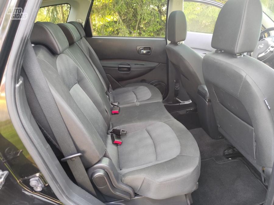 Melns Nissan qashqai+2 2012 Mažeikiai, ar dzinēja tilpumu 2.00 L un nobraukumu 234 tūkst. km par 6500 €, foto 14 vietnē AUTOMOTO.COM.LV
