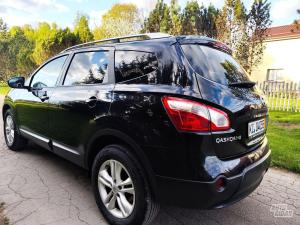 Melns Nissan qashqai+2 2012 Mažeikiai, ar dzinēja tilpumu 2.00 L un nobraukumu 234 tūkst. km par 6500 €, foto 17 vietnē AUTOMOTO.COM.LV