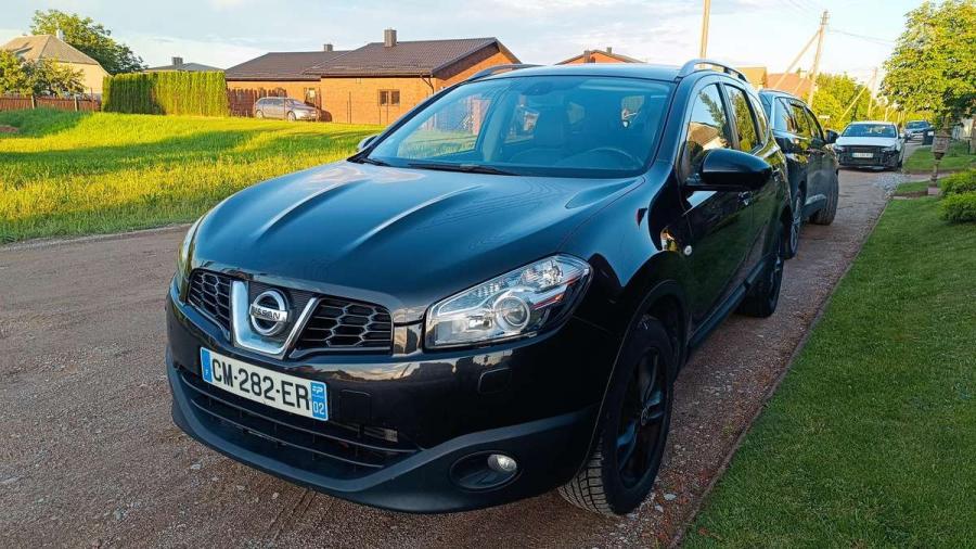 Melns Nissan qashqai+2 2012 Tauragė, ar dzinēja tilpumu 2.00 L un nobraukumu 300 tūkst. km par 3500 €, foto 1 vietnē AUTOMOTO.COM.LV