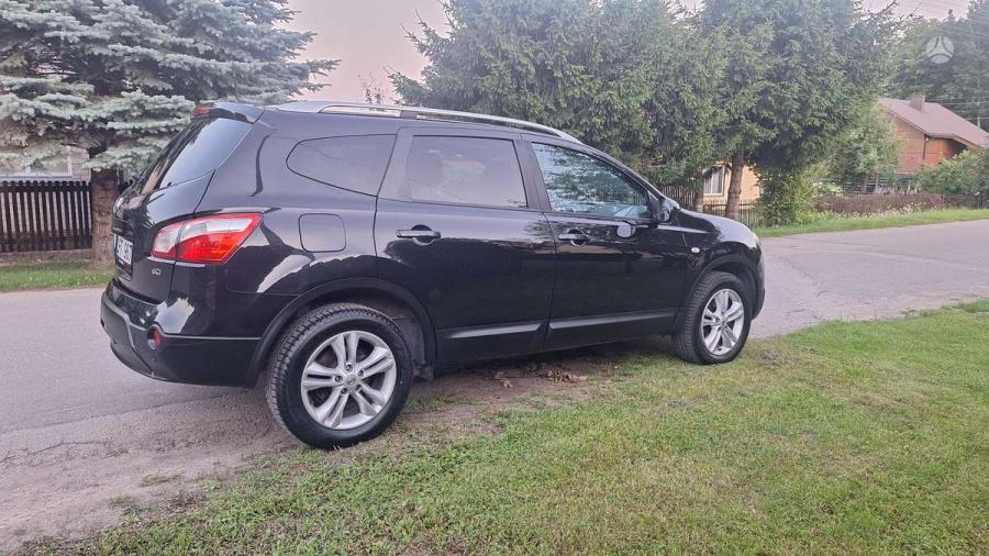 Melns Nissan qashqai+2 2012 Kauņa, ar dzinēja tilpumu 1.46 L un nobraukumu 195 tūkst. km par 5400 €, foto 5 vietnē AUTOMOTO.COM.LV