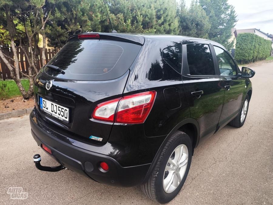 Melns Nissan qashqai+2 2012 Mažeikiai, ar dzinēja tilpumu 2.00 L un nobraukumu 227 tūkst. km par 6200 €, foto 6 vietnē AUTOMOTO.COM.LV