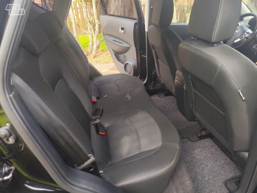 Melns Nissan qashqai+2 2012 Mažeikiai, ar dzinēja tilpumu 2.00 L un nobraukumu 227 tūkst. km par 6200 €, foto 18 vietnē AUTOMOTO.COM.LV