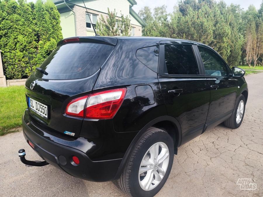 Melns Nissan qashqai+2 2012 Mažeikiai, ar dzinēja tilpumu 2.00 L un nobraukumu 227 tūkst. km par 6200 €, foto 22 vietnē AUTOMOTO.COM.LV