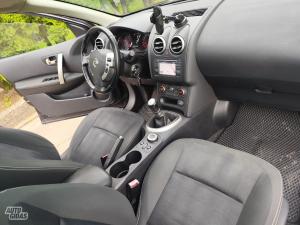 Black Nissan qashqai+2 2012 in Mazeikiai, with an engine capacity of 1.60 L and mileage of 230 thousand km for 6400 €, photo 22 on AUTOMOTO.COM.LV
