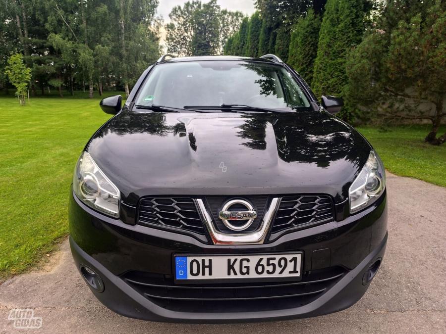 Black Nissan qashqai+2 2012 in Mazeikiai, with an engine capacity of 1.60 L and mileage of 230 thousand km for 6400 €, photo 23 on AUTOMOTO.COM.LV