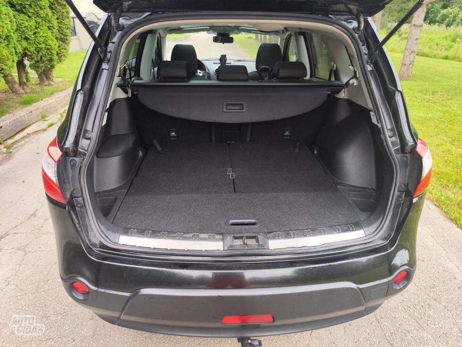 Black Nissan qashqai+2 2012 in Mazeikiai, with an engine capacity of 1.60 L and mileage of 230 thousand km for 6400 €, photo 26 on AUTOMOTO.COM.LV