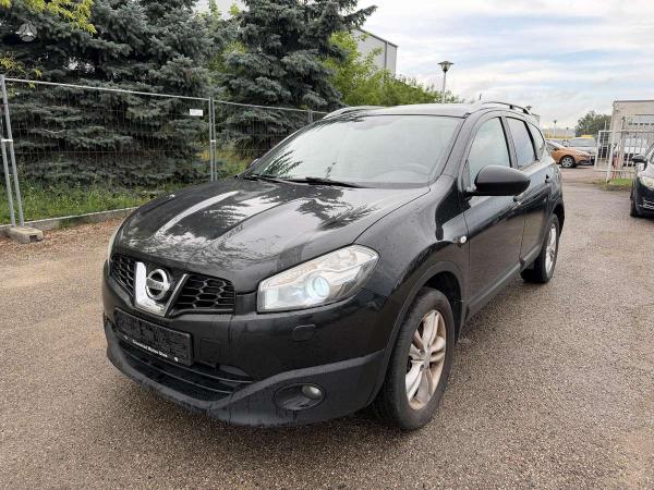 Black Nissan qashqai+2 2012 in Marijampole, with an engine capacity of 1.46 L and mileage of 299 thousand km for 4250 €, photo 6 on AUTOMOTO.COM.LV
