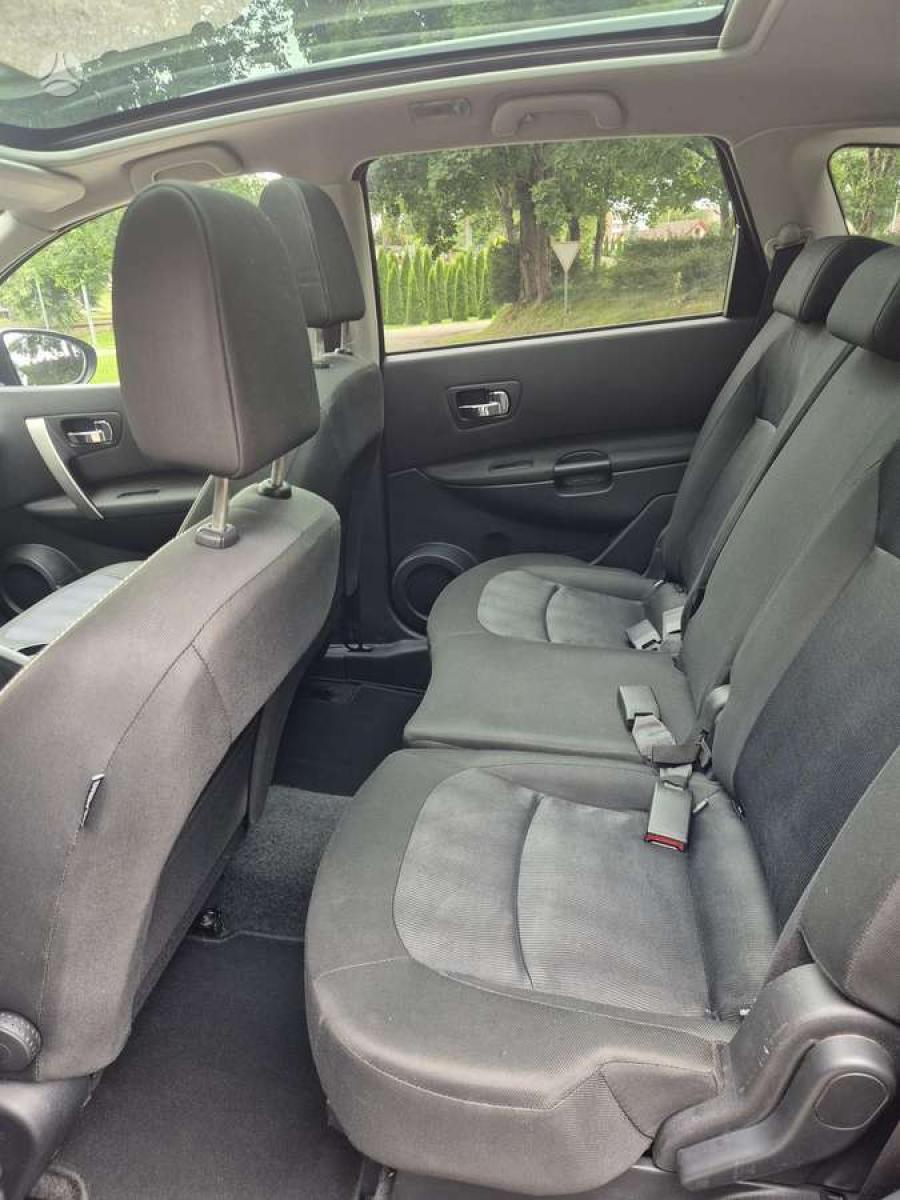 Melns Nissan qashqai+2 2012 Šilalė, ar dzinēja tilpumu 1.60 L un nobraukumu 276 tūkst. km par 4500 €, foto 17 vietnē AUTOMOTO.COM.LV