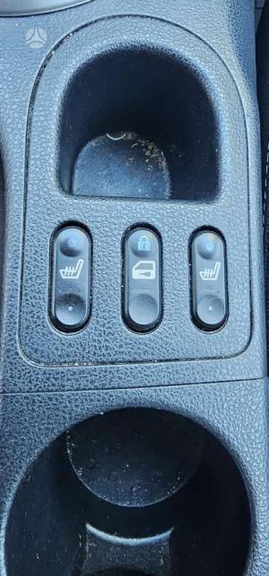 Melns Nissan qashqai+2 2012 Ukmergė, ar dzinēja tilpumu 2.00 L un nobraukumu 212 tūkst. km par 5200 €, foto 10 vietnē AUTOMOTO.COM.LV