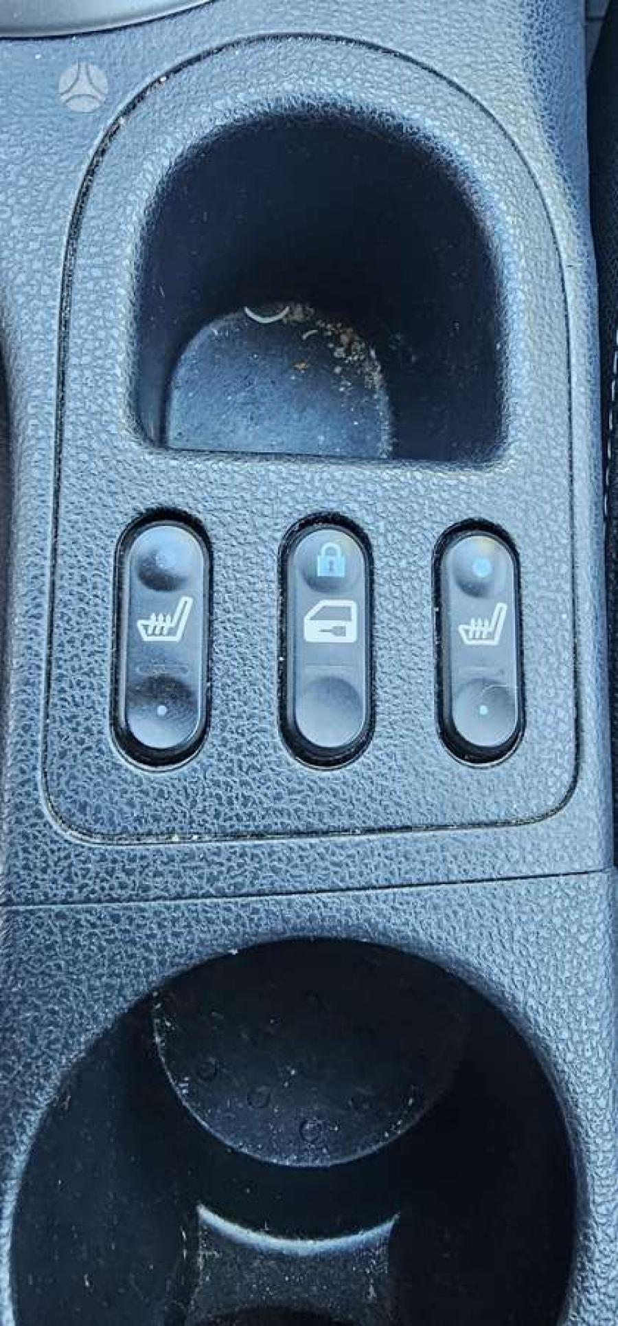 Melns Nissan qashqai+2 2012 Ukmergė, ar dzinēja tilpumu 2.00 L un nobraukumu 212 tūkst. km par 5200 €, foto 10 vietnē AUTOMOTO.COM.LV