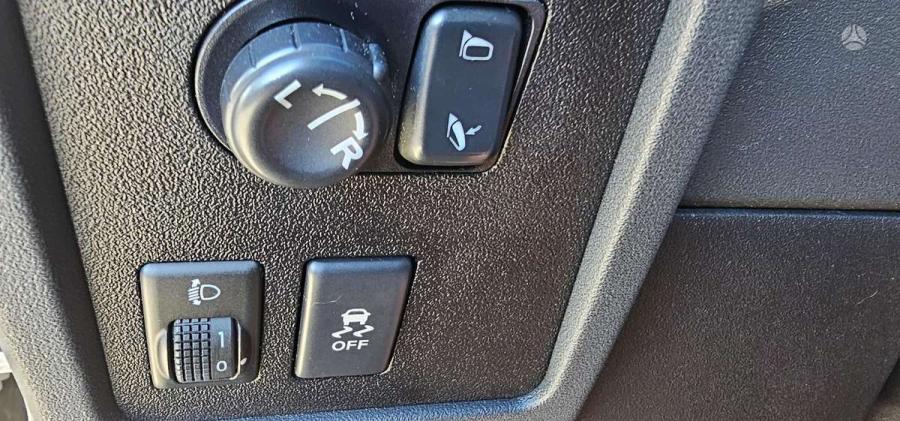 Melns Nissan qashqai+2 2012 Ukmergė, ar dzinēja tilpumu 2.00 L un nobraukumu 212 tūkst. km par 5200 €, foto 11 vietnē AUTOMOTO.COM.LV