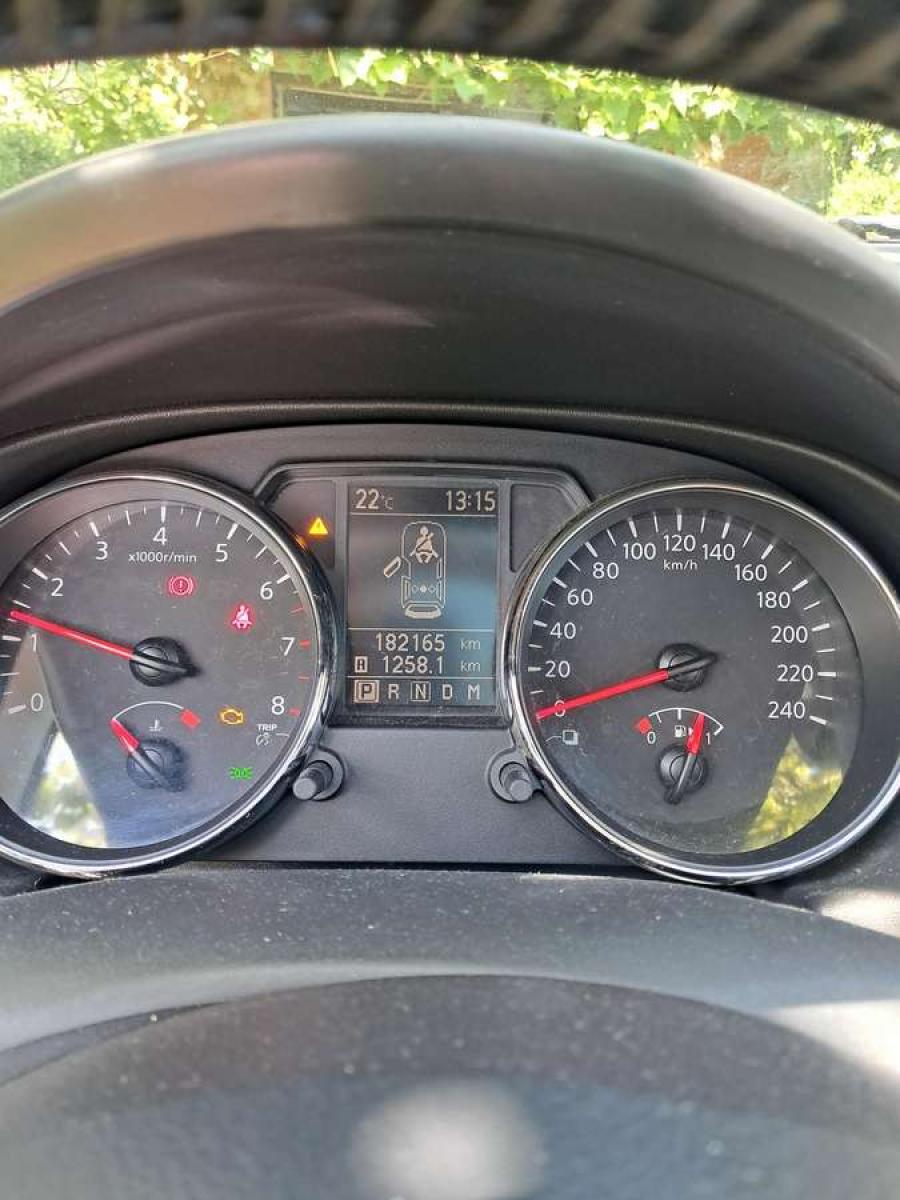 Melns Nissan qashqai+2 2012 Viļņa, ar dzinēja tilpumu 2.00 L un nobraukumu 182 tūkst. km par 3800 €, foto 13 vietnē AUTOMOTO.COM.LV