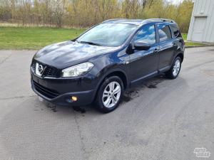 Melns Nissan qashqai+2 2012 Panevēža, ar dzinēja tilpumu 1.60 L un nobraukumu 219 tūkst. km par 3850 €, foto  vietnē AUTOMOTO.COM.LV