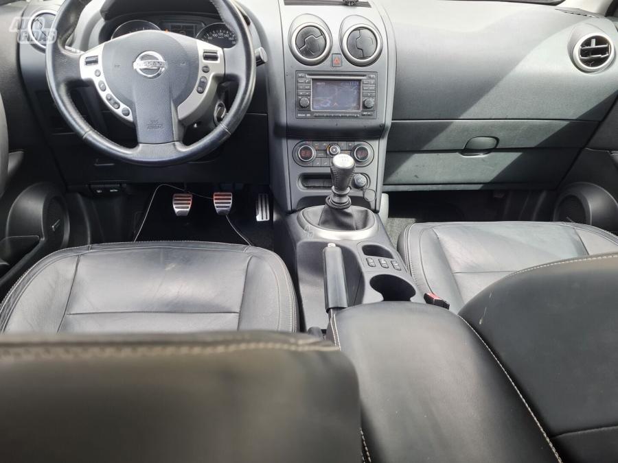 Melns Nissan qashqai+2 2012 Panevēža, ar dzinēja tilpumu 1.60 L un nobraukumu 219 tūkst. km par 3850 €, foto 9 vietnē AUTOMOTO.COM.LV