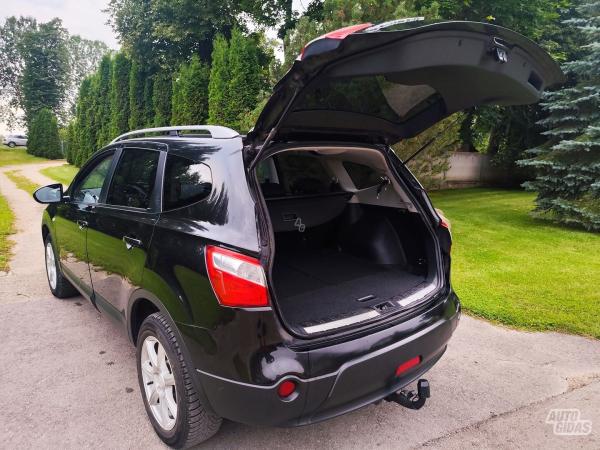 Melns Nissan qashqai+2 2012 Mažeikiai, ar dzinēja tilpumu 1.60 L un nobraukumu 237 tūkst. km par 6200 €, foto 10 vietnē AUTOMOTO.COM.LV