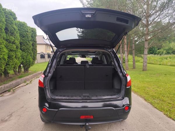 Melns Nissan qashqai+2 2012 Mažeikiai, ar dzinēja tilpumu 2.00 L un nobraukumu 226 tūkst. km par 5900 €, foto 8 vietnē AUTOMOTO.COM.LV
