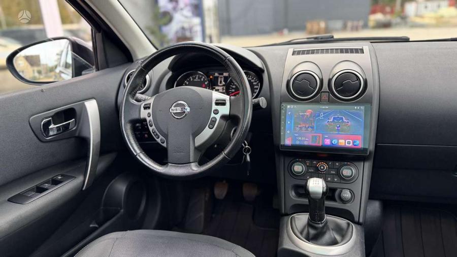Black Nissan qashqai+2 2012 in Radviliskis, with an engine capacity of 1.60 L and mileage of 234 thousand km for 5750 €, photo 13 on AUTOMOTO.COM.LV