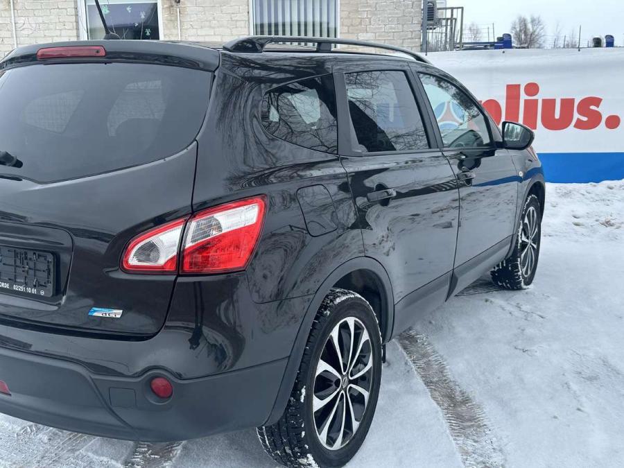 Melns Nissan qashqai+2 2014 Ukmergė, ar dzinēja tilpumu 1.60 L un nobraukumu 217 tūkst. km par 5450 €, foto 4 vietnē AUTOMOTO.COM.LV