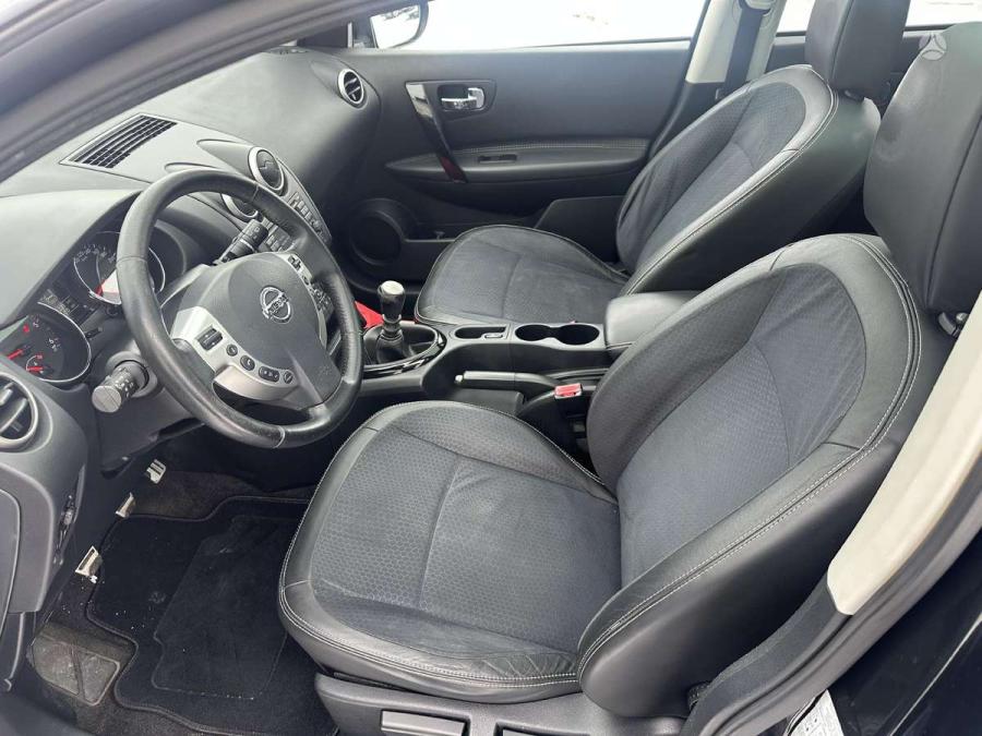 Melns Nissan qashqai+2 2014 Ukmergė, ar dzinēja tilpumu 1.60 L un nobraukumu 217 tūkst. km par 5450 €, foto 7 vietnē AUTOMOTO.COM.LV