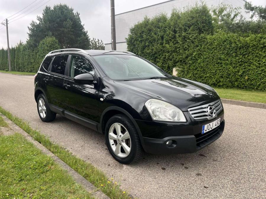 Melns Nissan qashqai+2 2009 Viļņa, ar dzinēja tilpumu 2.00 L un nobraukumu 253 tūkst. km par 3500 €, foto 4 vietnē AUTOMOTO.COM.LV