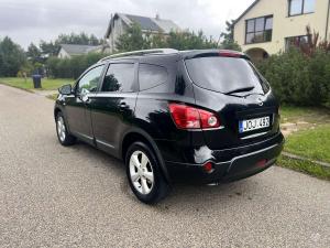 Melns Nissan qashqai+2 2009 Viļņa, ar dzinēja tilpumu 2.00 L un nobraukumu 253 tūkst. km par 3500 €, foto 8 vietnē AUTOMOTO.COM.LV